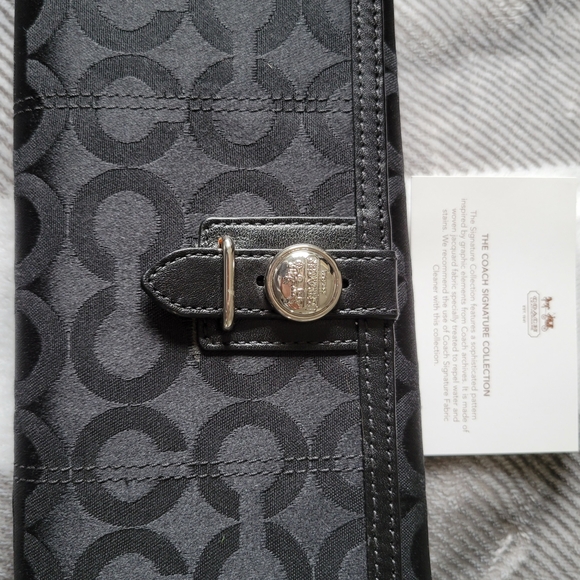 Coach | Bags | Coach Black And Gray Signature Wallet Never Used | Poshmark